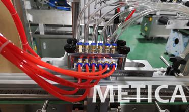 Cina 6 velocità lineare delle lavabottiglie 220V delle teste regolabile per la bottiglia di vetro in vendita