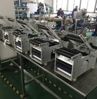 China Semi automatic sticker round bottle labeling machine for sale