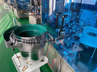 China Glass Bottle Monoblock Filling And Capping Machine 99% Filling Accuracy for sale