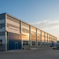 China Customizable Length Steel Structure Workshop with H Section Column Beam and Optional Thermal Insulation for sale