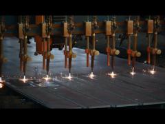 Officina industriale con struttura in acciaio per arcarecci zincati, design gratuito, durata 50 anni