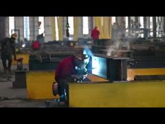 Edificio industriale prefabbricato con struttura in acciaio zincato ad alta efficienza con trave a H