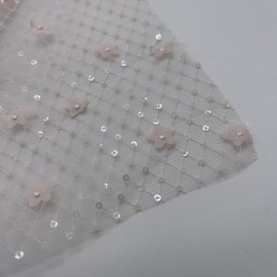 Cina Disegni Glitter ricamo tessuto leggero M13-029 in vendita
