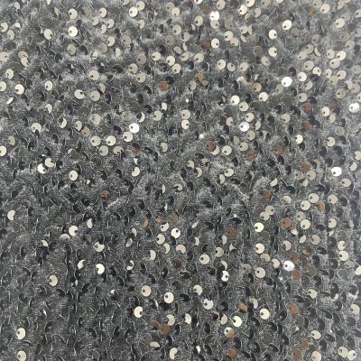 Cina Tessile di tessuto di pizzo ricamato a seghe lisce, tessuto materiale ecc. M01-015 in vendita