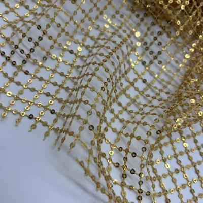 China Material adornado com lenços 100% poliéster Três cores escolher tecido para vestidos de festa à venda
