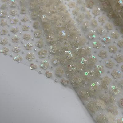 Cina Sequins Fiori Modello Design Niche Stile colore beige 100% tessuto di poliestere per abbigliamento in vendita