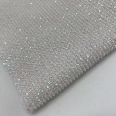 Cina Sequins Mesh Embroidery Fabric 100% Polyester Shiny Color For Sequin Skirts in vendita