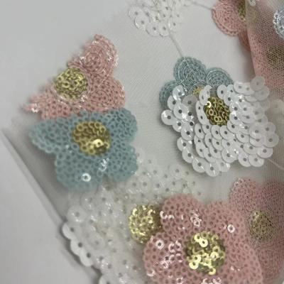 Cina Tissu ricamato con disegni floreali100% poliestere per gonne da sequin in vendita