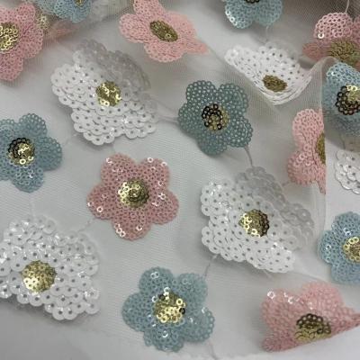 Cina Tissu ricamato con disegni floreali100% poliestere per gonne da sequin in vendita