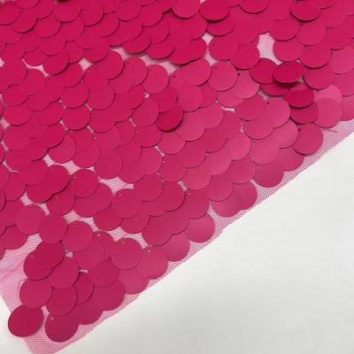 Cina 100% poliestere big pink sequins tessuto ricamo per donne gonne da festa in vendita