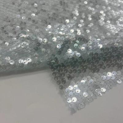 Cina Tissu di ricamo a maglia trasparente 100% poliestere unico per donne abiti da festa in vendita