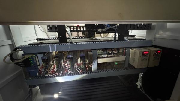 Quality Used Auto Exchange PCB CNC Milling Machine 2 Spindle for sale