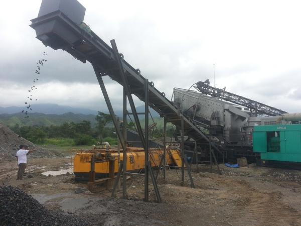 PEW1100 300Kw Portable Crushing Plant Crusher Construction Machine in Mining and Quarry