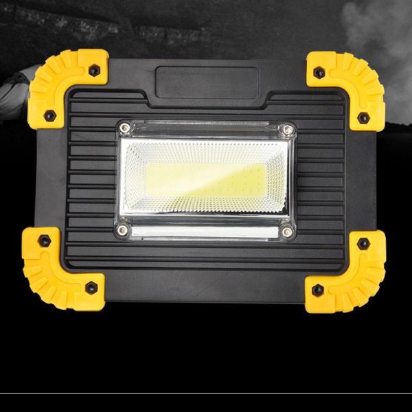 Quality High Power Camping Outdoor Light 20W Hand Rechargeable Camping Light for sale