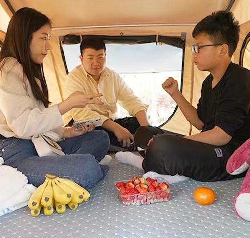 Quality Fully Automatic Camping Car Roof Tent With Rainproof Quick Opening And Folding for sale