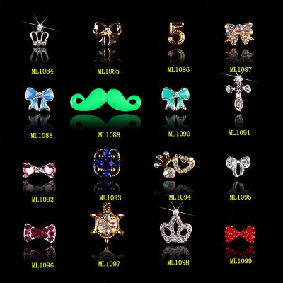 China Rose gold rhinestones nails decorations new arrive nail jewelry accessories ML1084-1099 for sale