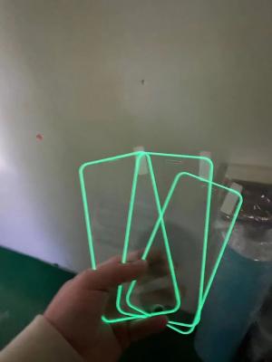 Cina 3D Silicone Luminous Screen Protector Soft Edge Film protettivo per telefono cellulare in vendita