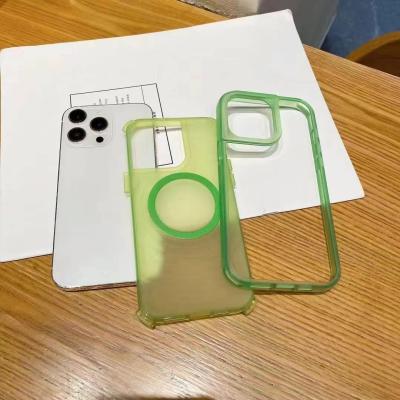 中国 Wireless Charging Compatible Cell Phone Case With Card Slots And Anti Knock Protection 販売のため