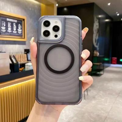 中国 Wireless Charging Compatible Cell Phone Case With Card Slots And Anti Knock Protection 販売のため