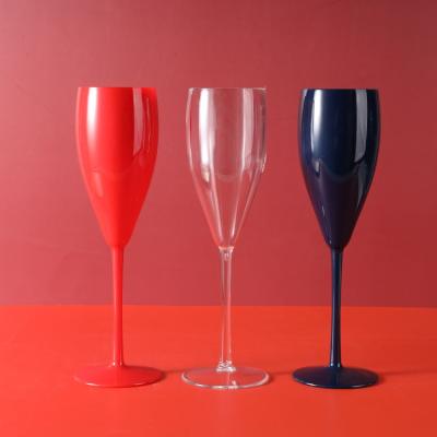 Cina Champagne Glasses Party Red Polycarbonate di plastica riutilizzabile Champagne Flutes 240ml 8.5oz in vendita
