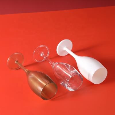 Cina 2.5oz piccolo SAN Champagne Flutes Glasses biodegradabile di plastica 70ml in vendita