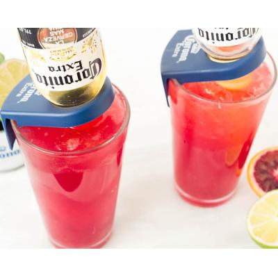 Cina LFGB ha marcato a caldo gli accessori del vino clip blu del supporto di bottiglia di birra di CoronaRita per il vetro della goletta in vendita