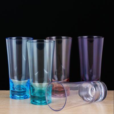 Cina Vetri di colpo di plastica della vodka di Glasses Colorful Unbreakable SAN della chiavetta ciao della palla accatastabile in vendita