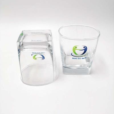 Cina whiskey di plastica acrilico 12.5oz che assaggia i vetri di plastica delle rocce di Tritan di vetro in vendita