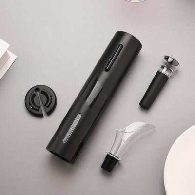 Cina Battery Operate Electric Wine Bottle Opener Automatic Corkscrew Set Shatterproof in vendita