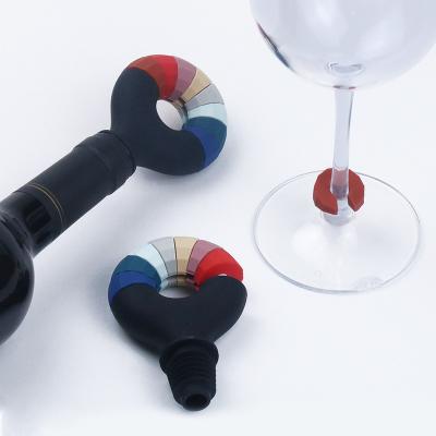 Cina Plastic Silicone Champagne Bottle Stopper Food Grade Pulltex And Glass Identifier Charm in vendita