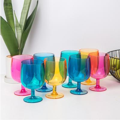 China Stackable Reusable Plastic Wine Glasses Customize Logo Personalized Design Cups à venda
