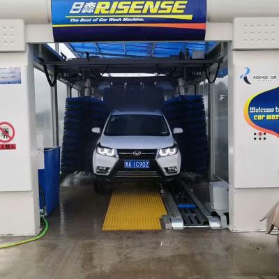 China Maximize a eficiência com a máquina de lavar carros automática de túnel 2022 Lavadora de carros com escova à venda