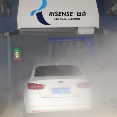 Cina Attrezzatura per la pulizia automatica con potenza di uscita di 1500W e tecnologia di lavaggio intelligente a 360 gradi in vendita