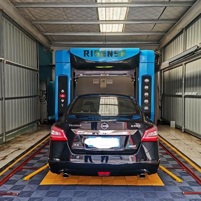 Cina Rivoluzionate la vostra esperienza di lavaggio con Risense Touchless 360 Brushless Automatic in vendita