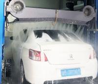 China Galvanized Frame Risense Two Arm Full Automatic Touch Free Car Wash for Fine Washing for sale