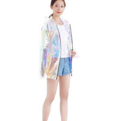 Cina Gli adulti dell'OEM piovono i cappotti con le strisce riflettenti iridescenti zippano su in vendita