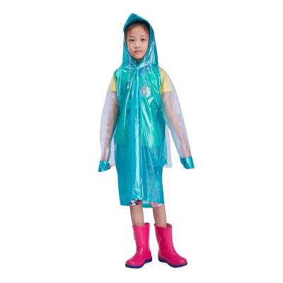 Cina Rivestimento trasparente della pioggia della radura di spessore dell'impermeabile 0.25mm dei bambini del ODM con il cappuccio in vendita
