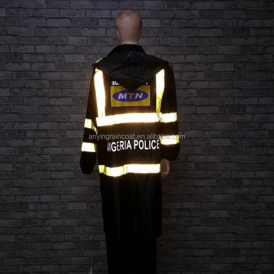 Cina impermeabile riflettente della polizia con spessore Multiapplication del cappuccio 0.15mm in vendita