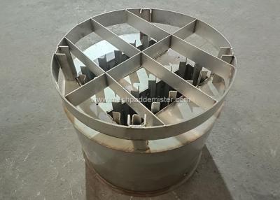 Cina Tipo distributore commerciale liquido di gravità Ss316 della torre di Internals della colonna di distillazione in vendita