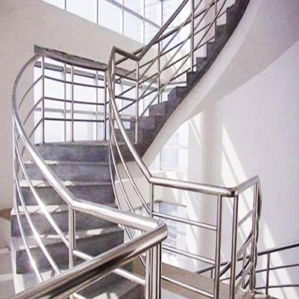 Quality Seamless Welded Steel Pipe for Fluid Transportation for sale