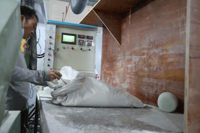 Cina Sostanza tossica di plastica di modellatura amminica del composto di Cas 108-78-1 non inodora in vendita