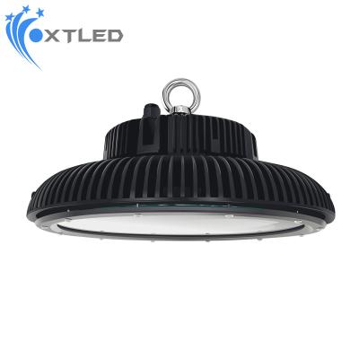 China IP65 UFO 100W 140LM/W Industrial LED High Bay Light 90-305Vac Meanwell Driver for sale