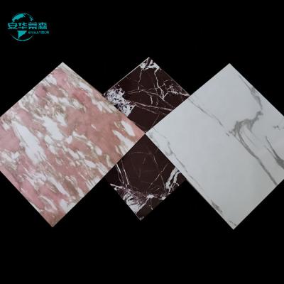 中国 1220mm幅サンドイッチパネル、曲げやすく成形が容易で多様な用途に 販売のため