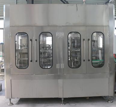 Cina Piccola bottiglia automatica Juice Filling Machine Line Price dell'animale domestico In1 di Apple Juice Unit Concentrate Production Line 3 in vendita