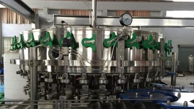 Cina AISI 304 2000 macchine inscatolatrici di CPH Juice Filling And Sealing Machine 16 Oz in vendita