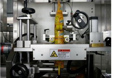Cina 6KW 250Bottles/Min Shrink Sleeve Label Machine per l'ente di plastica della bottiglia in vendita