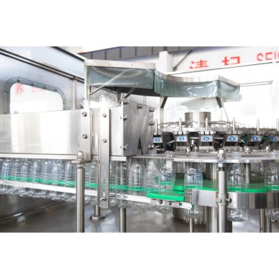 China Frucht Juice Packaging Machine 5.5kw 12000BPH 6000 Flaschen /H für Plastik zu verkaufen