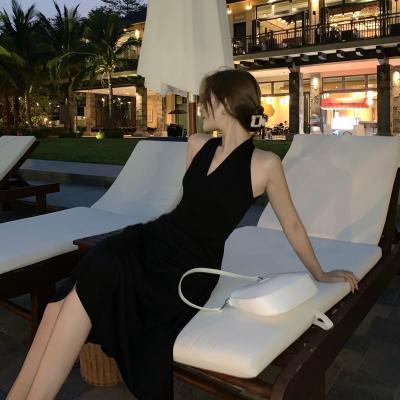 Cina Il nero senza maniche della capezza del retro collo a V una linea vestito del Midi in vendita