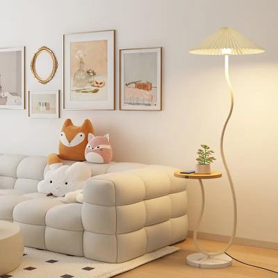 China 3000K-5500K Standing Table Lamp Modern Luxury Floor Lamps Decoration Desk Night Light for sale