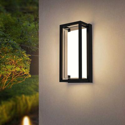 China IP65 Modern Lantern Lamp 12 Inch Balcony Decor Garden Wall Lamp for sale